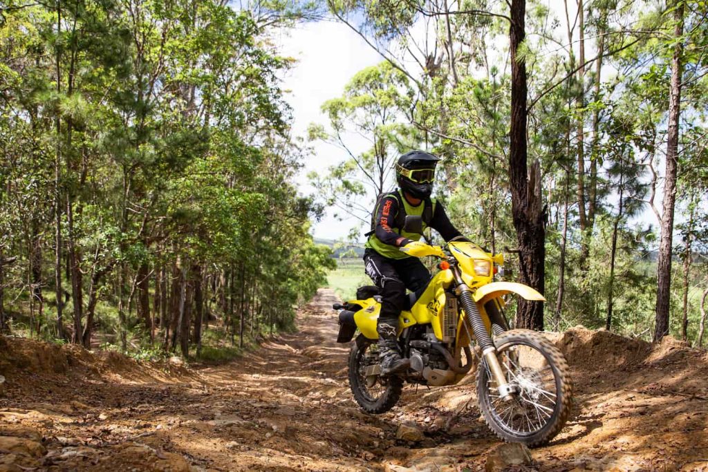 Suzuki DRZ 400E Review | Unleash Your Off-Road Potential